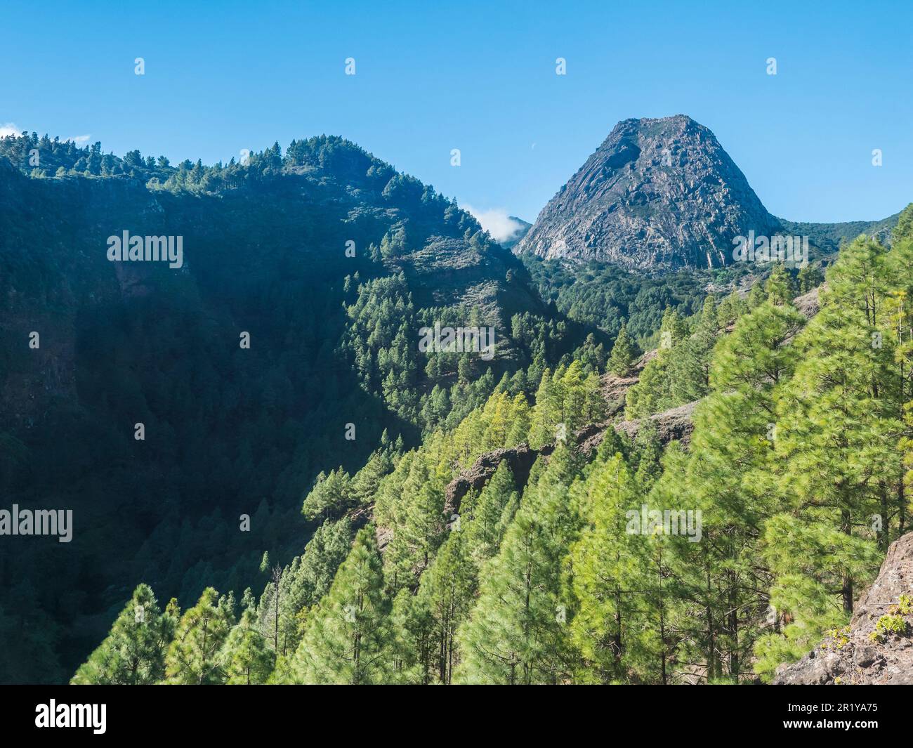 Scenic view from hiking trail to La Laja with volcanic rock formation ...