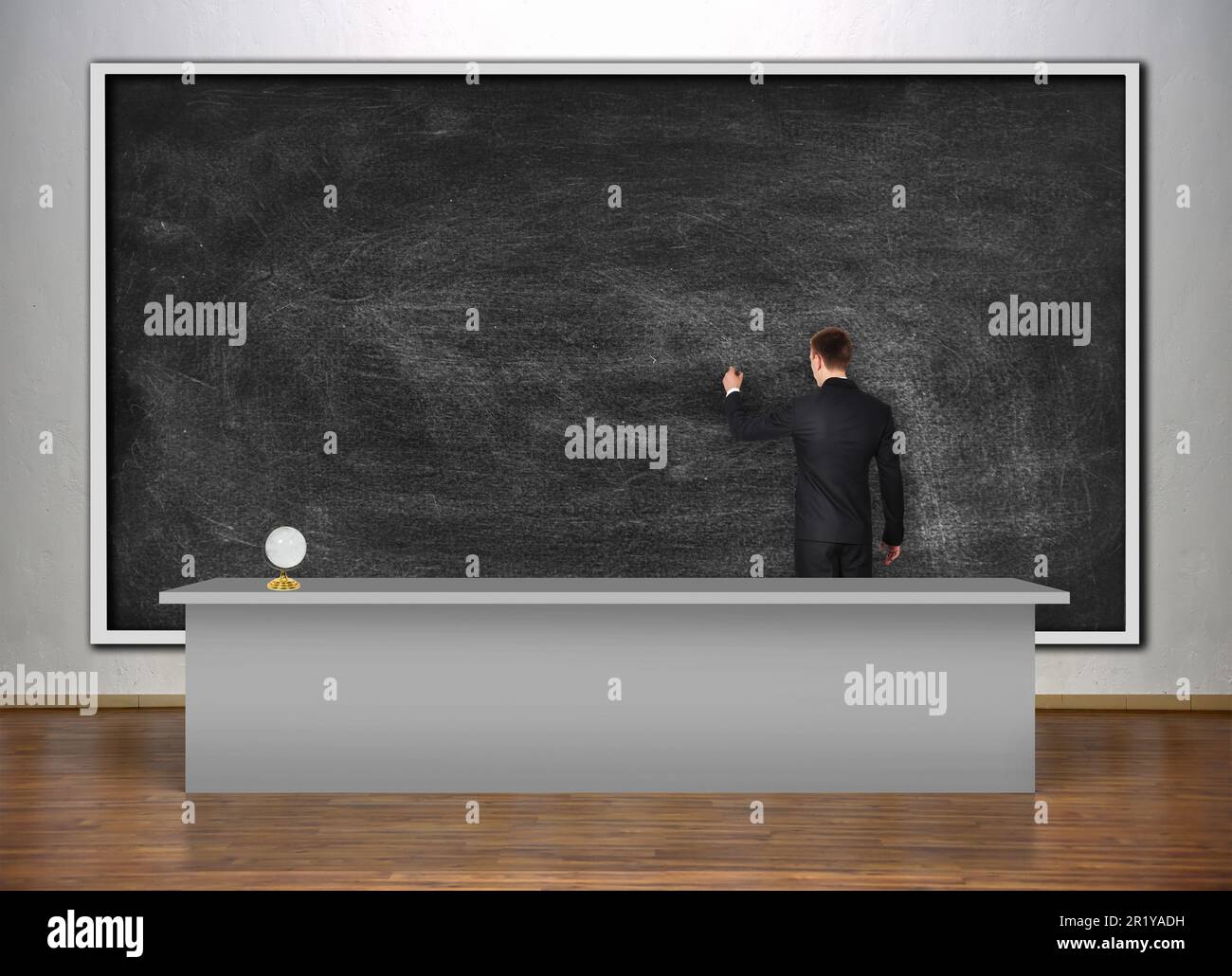 Board in classroom hi-res stock photography and images - Alamy
