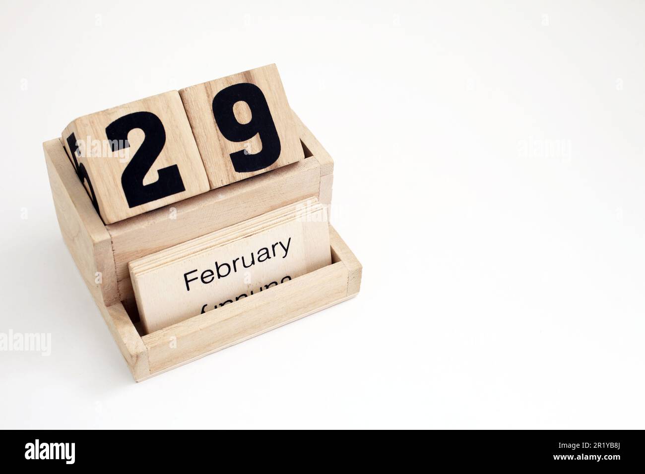 Wooden perpetual calendar showing the 29th of February Stock Photo - Alamy