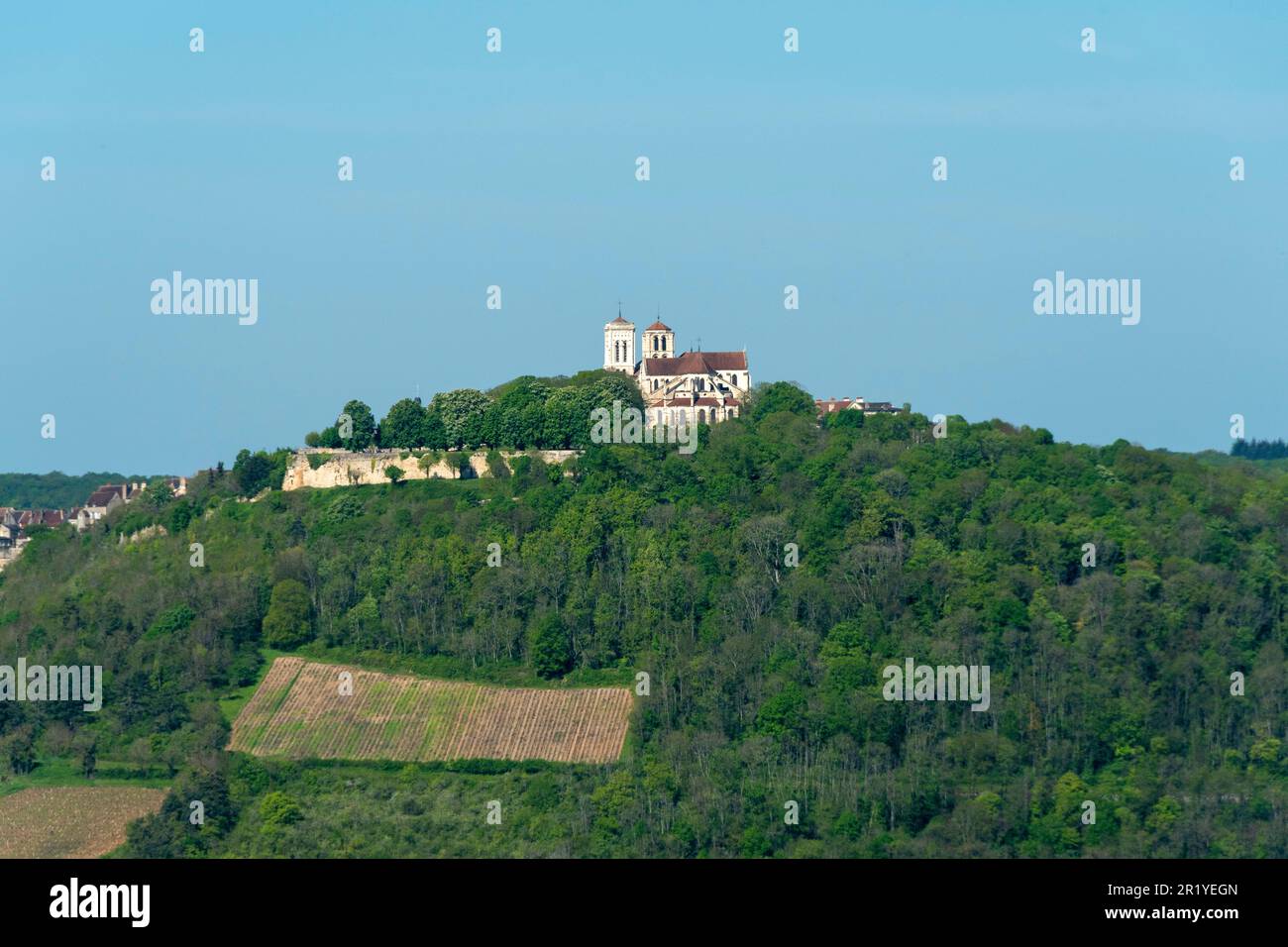 Vezelay labelled les Plus Beaux Villages de France. Unesco World ...