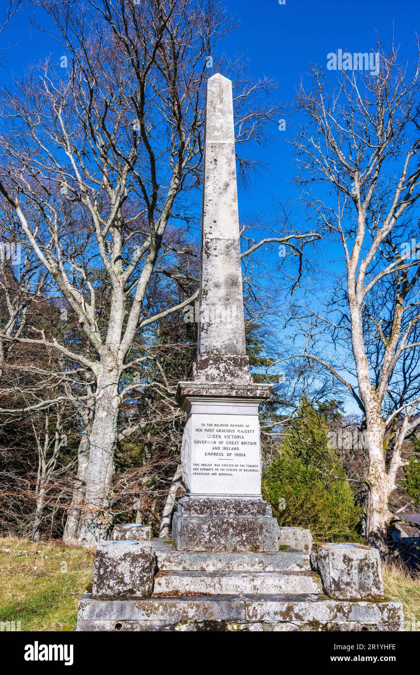 Obelisk erected by the tenants and servants in memory of Queen Victoria ...