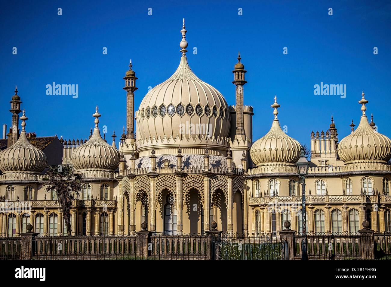 The Brighton Royal Pavilion buildings under blue sky Stock Photo - Alamy