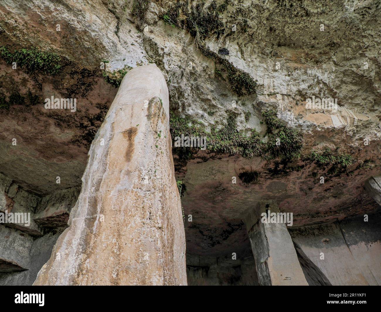 Ear of dionysus and Cave of the Nymphaeum (Grotta del Ninfeo ...