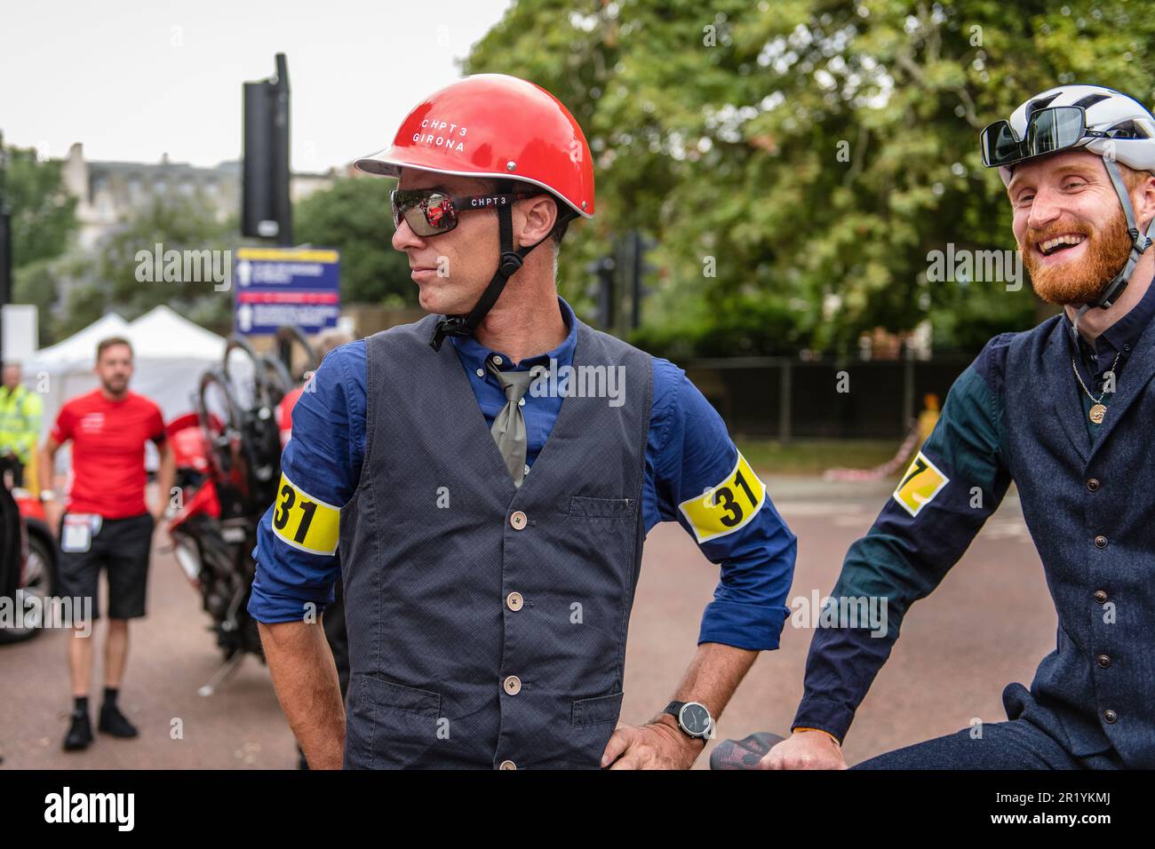 David Millar and Alec Briggs getting ready at the Brompton world ...