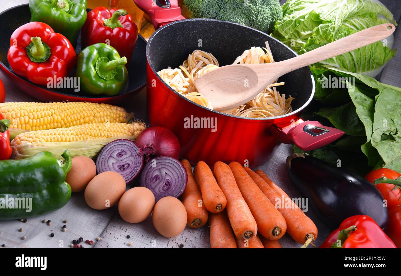 Pot on kitchen hi-res stock photography and images - Alamy