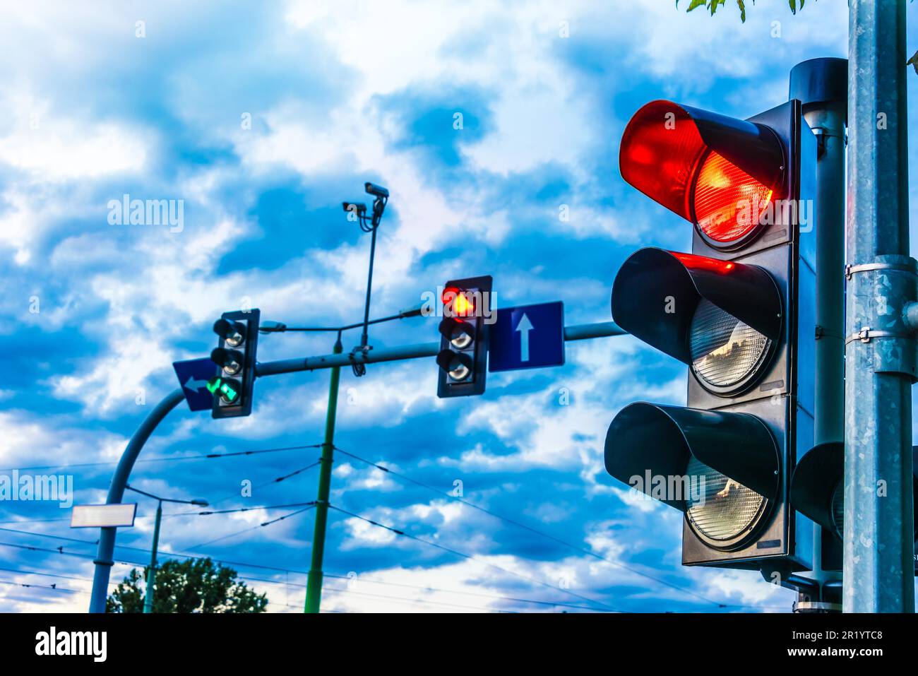 Traffic lights over urban intersection. Red light Stock Photo - Alamy Traffic lights over urban intersection. Red light Stock Photo - Alamy