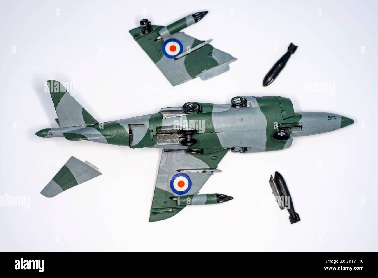 1 48 scale hawker harrier model aircraft hi-res stock photography and ...