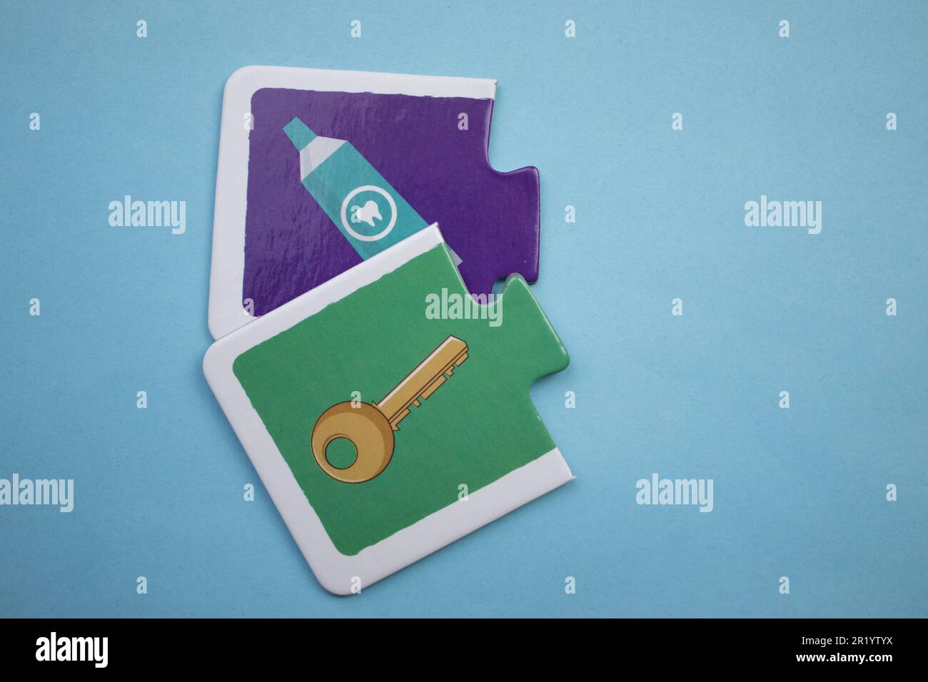 Kids toothpaste hi-res stock photography and images - Alamy