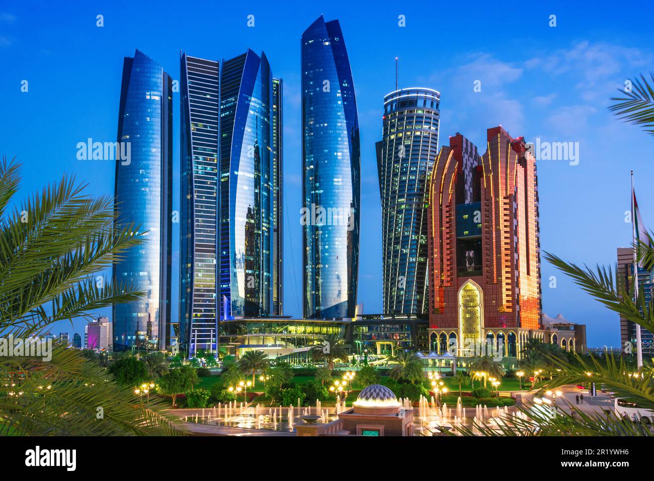 Sky and sun towers abu dhabi hi-res stock photography and images - Alamy