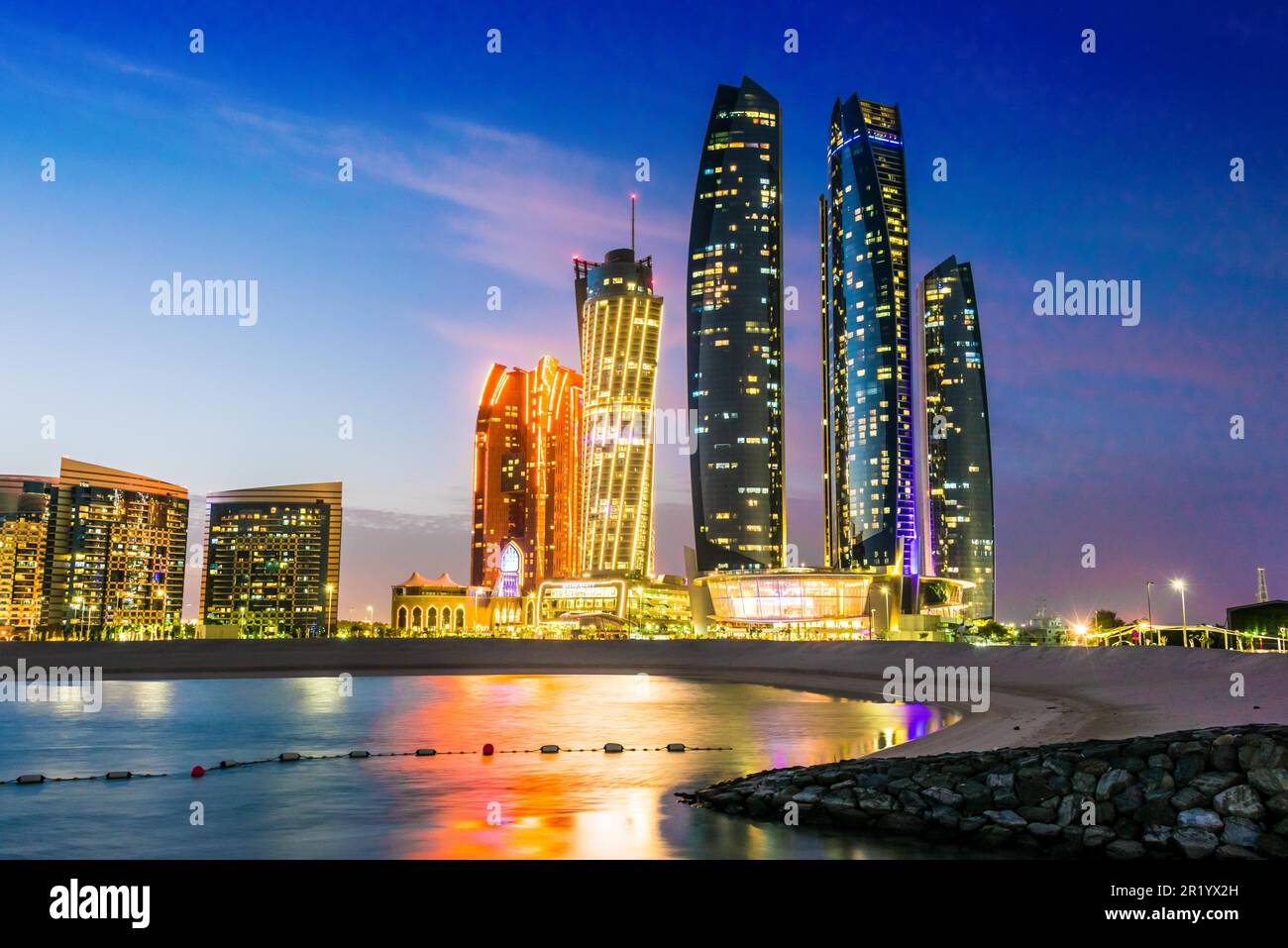 Sky and sun towers abu dhabi hi-res stock photography and images - Alamy