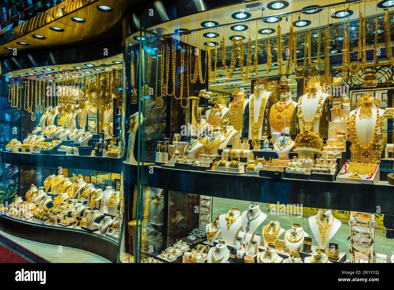 DUBAI, UNITED ARAB EMIRATES - FEB 7, 2019: Show window of a jewelry ...