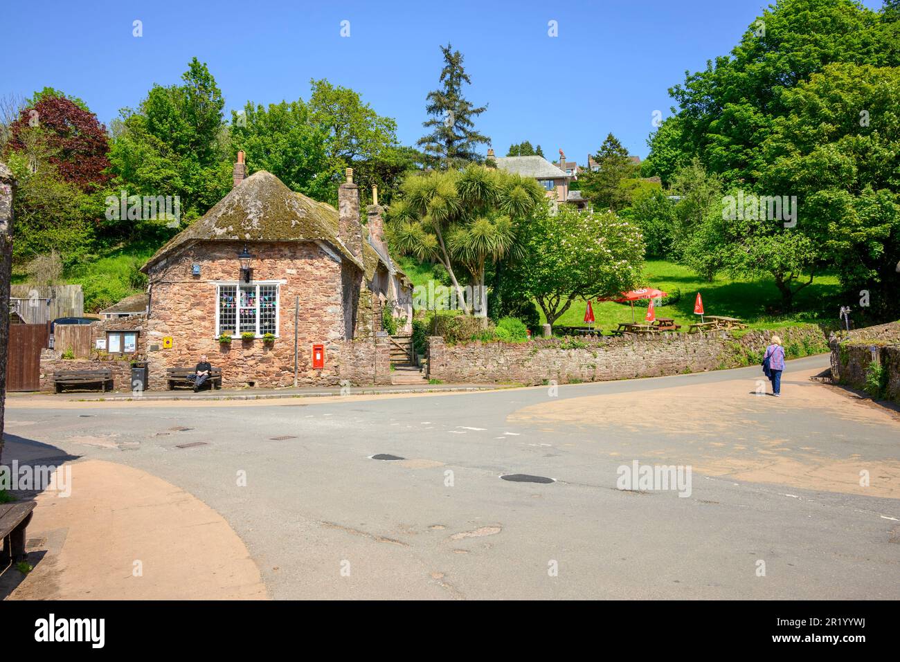 Cockington village hi-res stock photography and images - Alamy