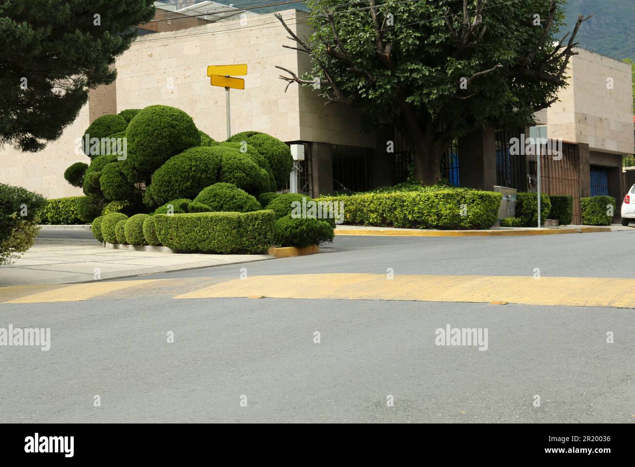 Speed bump on empty hi-res stock photography and images - Alamy