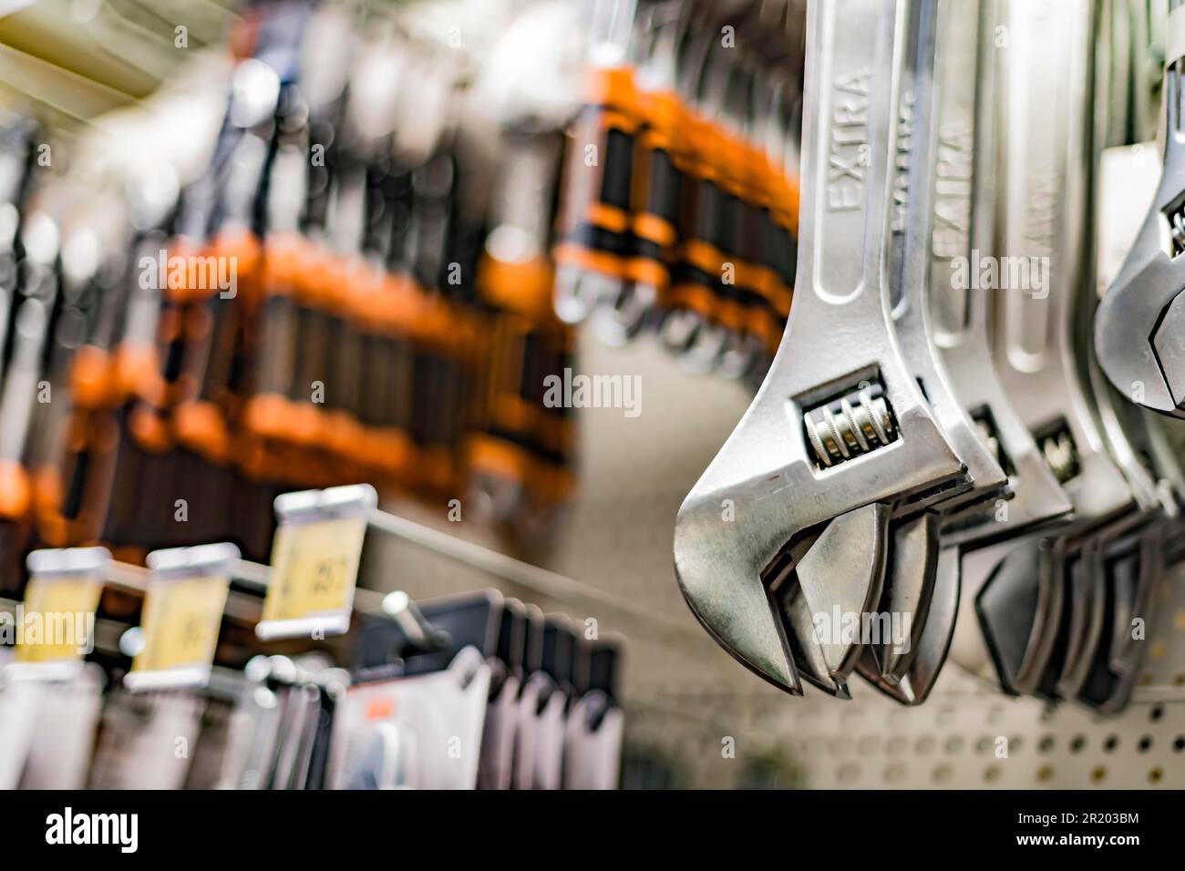 Hardware shop price hi-res stock photography and images - Alamy