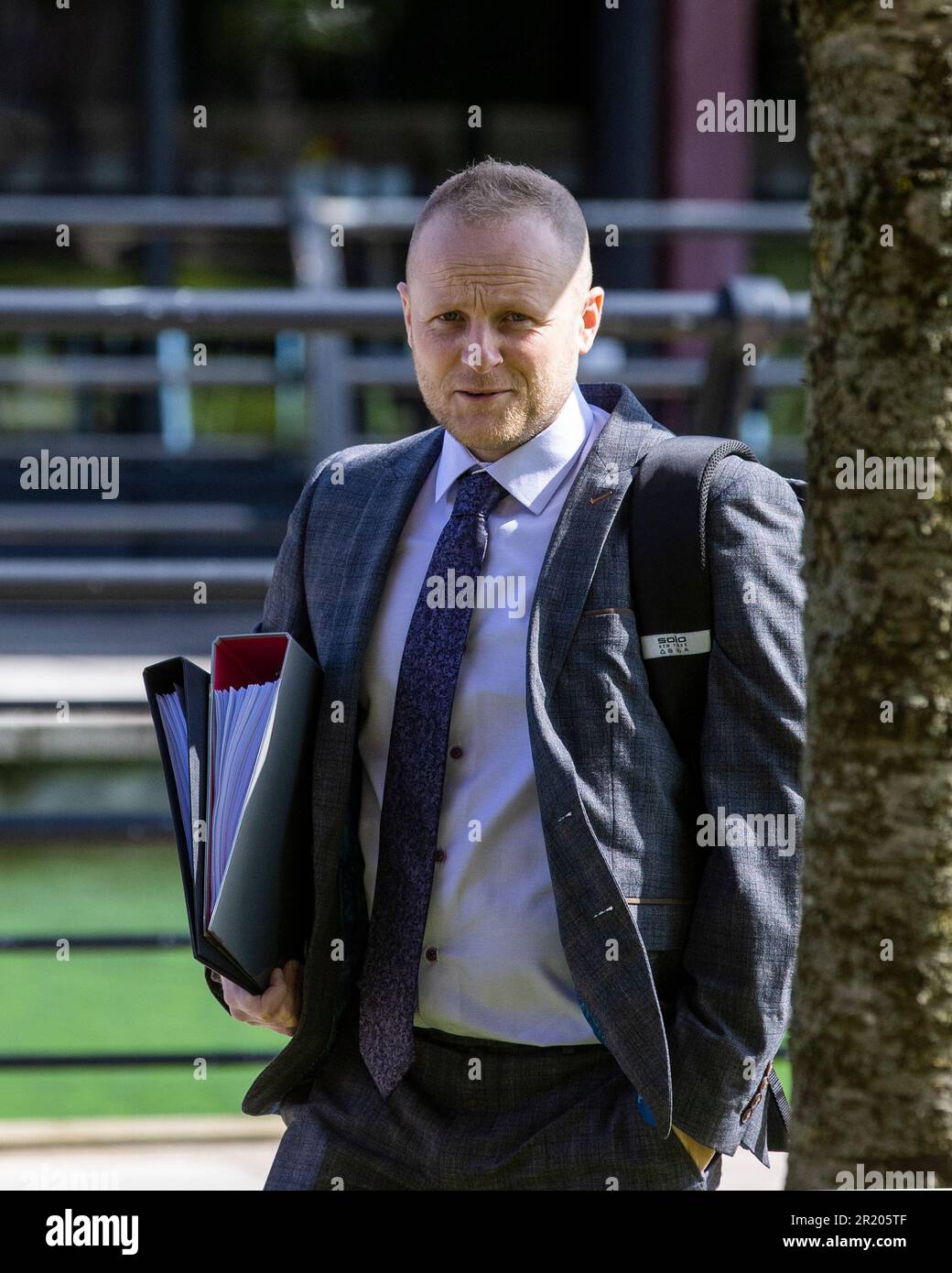 Jamie Bryson, legal advocate of Andrew McDade arrives at Killymeal ...