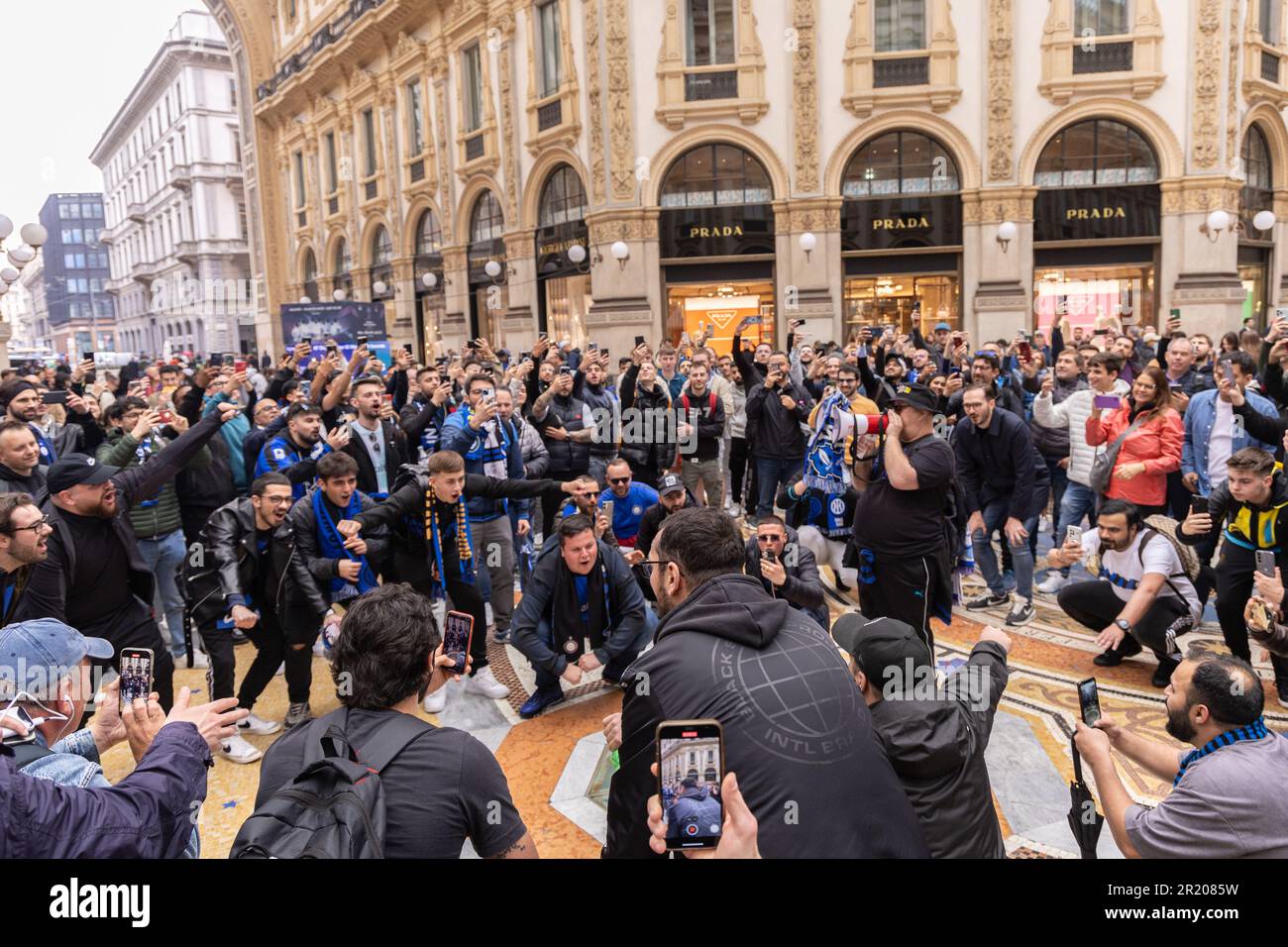 Milan galleria 2023 hi-res stock photography and images - Alamy
