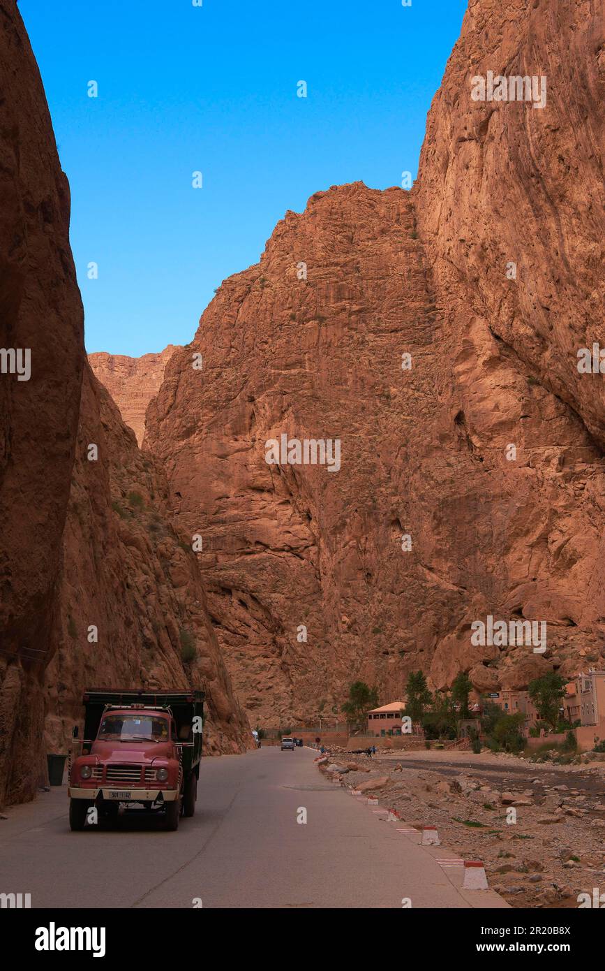 Todra Gorge, Todra Valley, High Atlas, North Africa, Morocco Stock ...