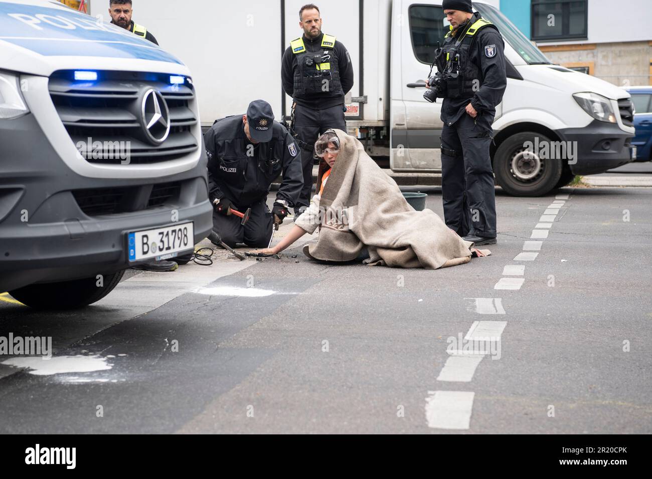 Berlin, Germany. 16th May, 2023. Police forces attempt to remove Carla ...