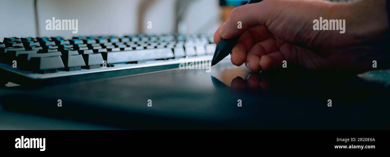 Digital ilustrator hi-res stock photography and images - Alamy