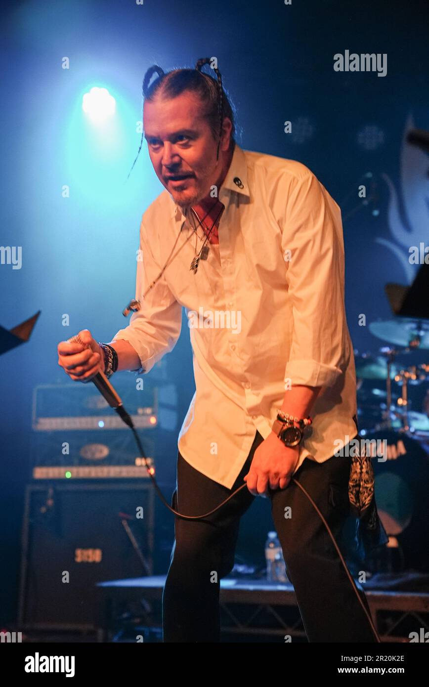 Mr bungle live hi-res stock photography and images - Alamy