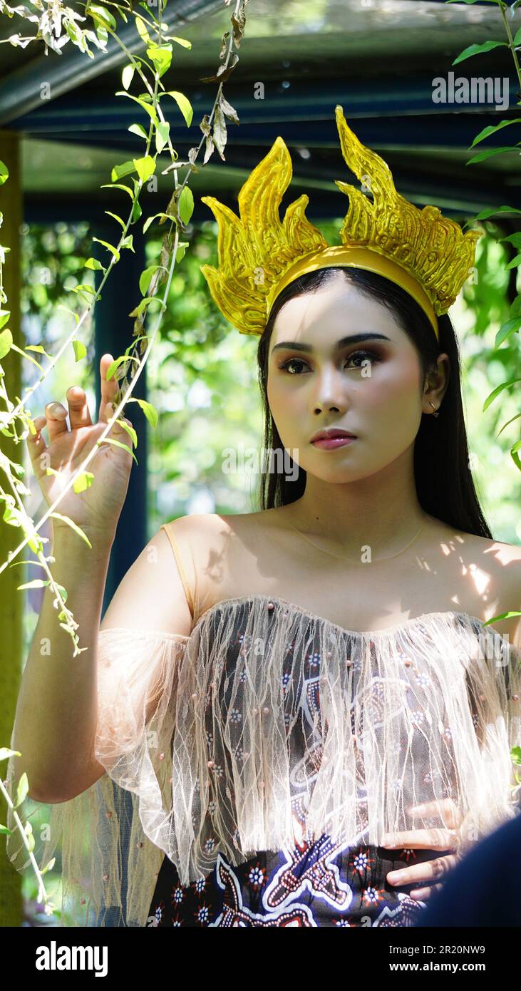 Indonesian model with batik clothes Stock Photo - Alamy