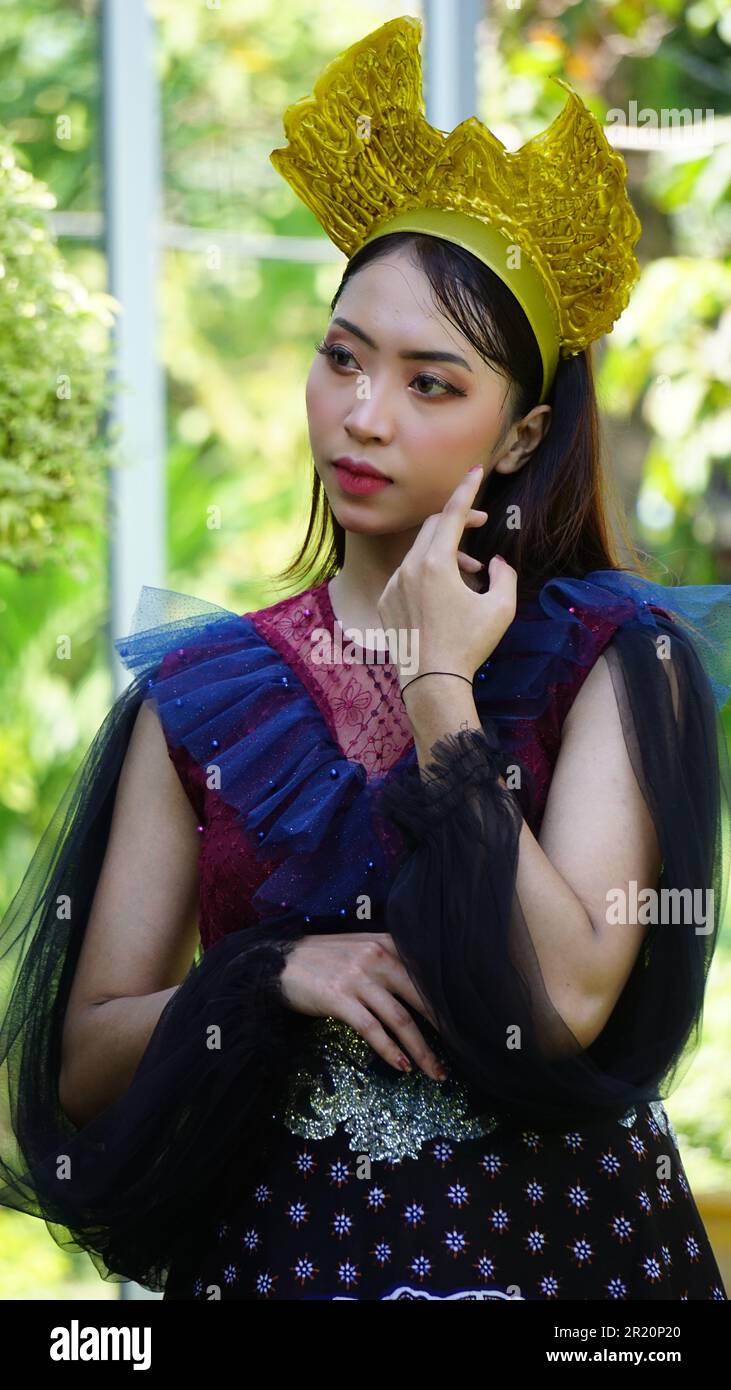Indonesian model with batik clothes Stock Photo - Alamy