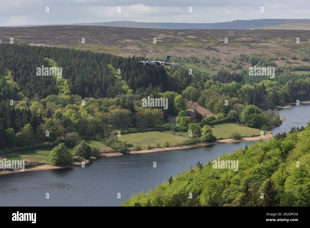 An RAF A-400 Atlas flys over Derwent Dam on the Dambusters 80th ...