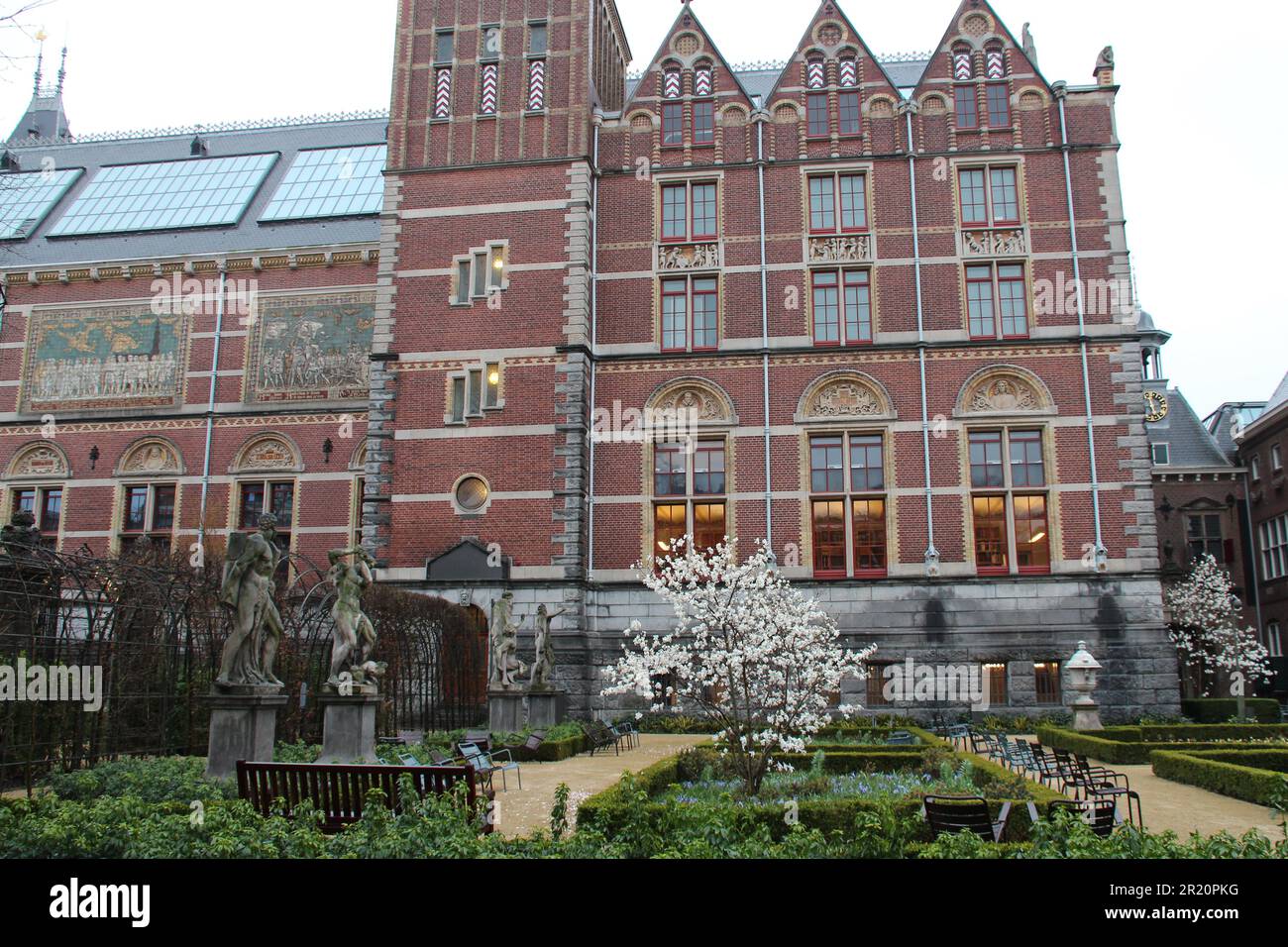 neo-gothic building (rijksmuseum) in amsterdam (the netherlands Stock ...