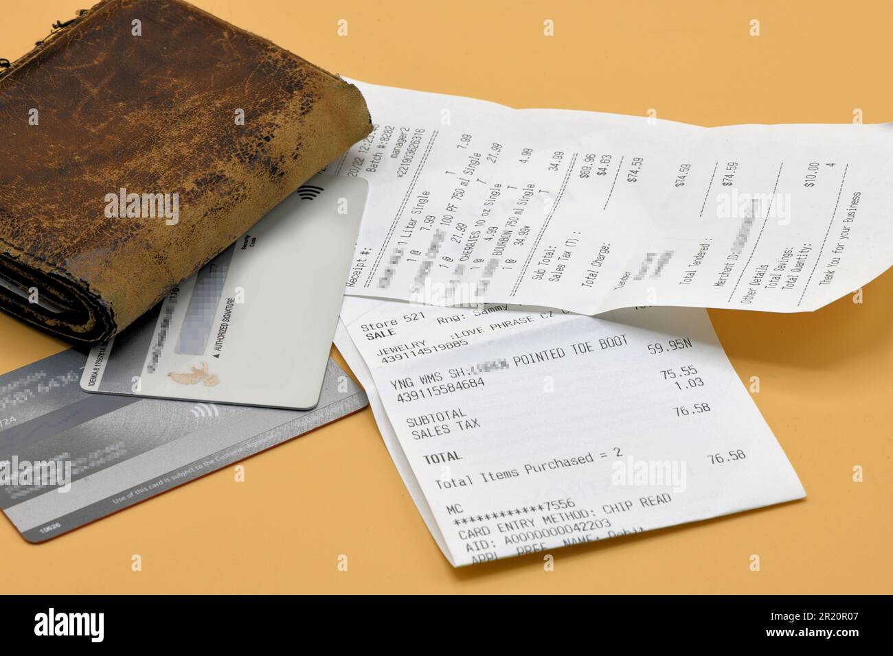 Expense report receipts hi-res stock photography and images - Alamy