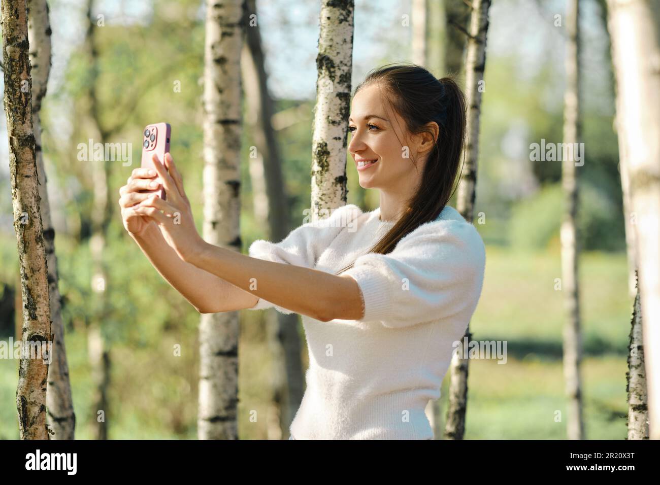 Outdoor profile photo beautiful woman hi-res stock photography and ...