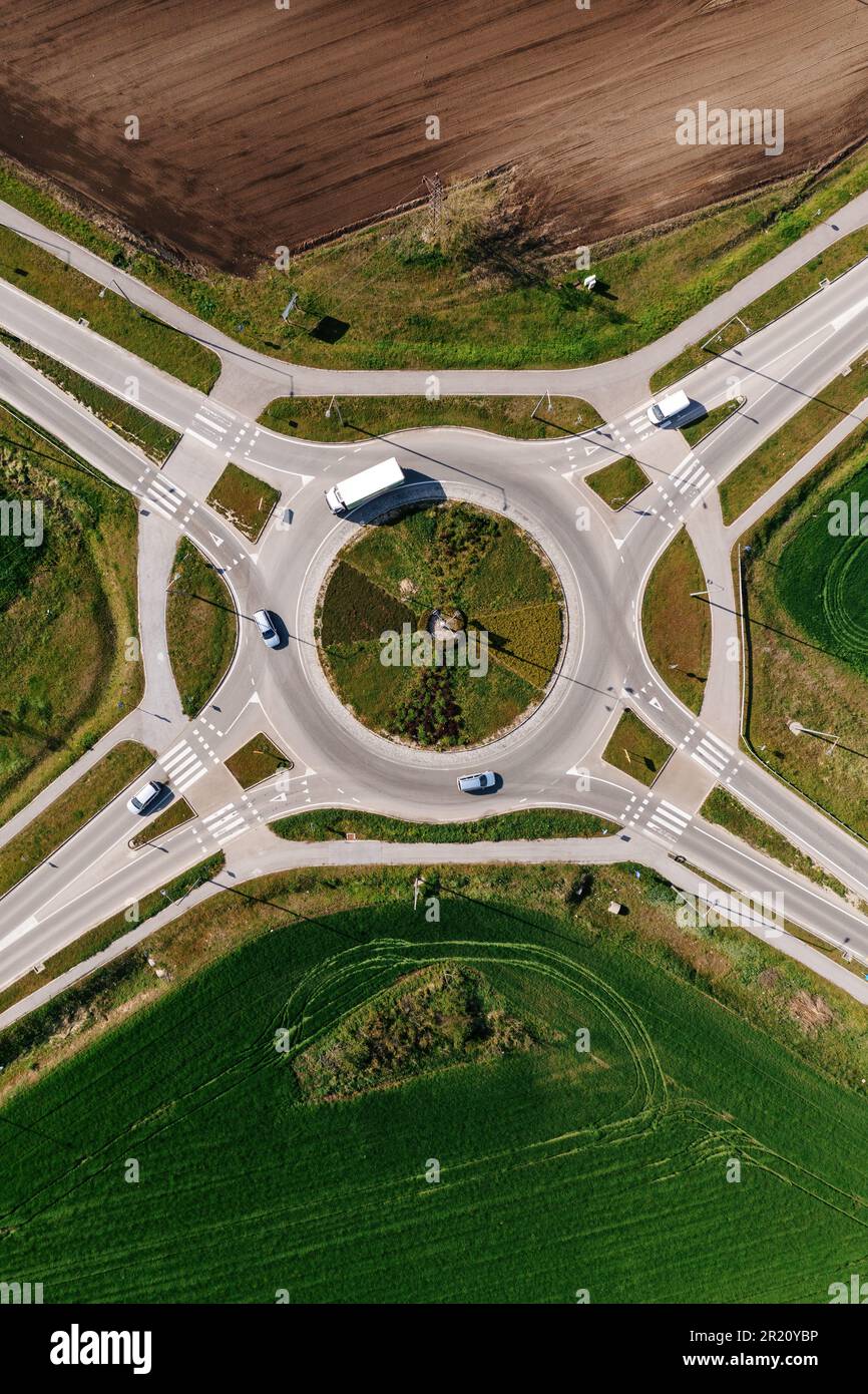 Traffic intersection aerial hi-res stock photography and images - Alamy