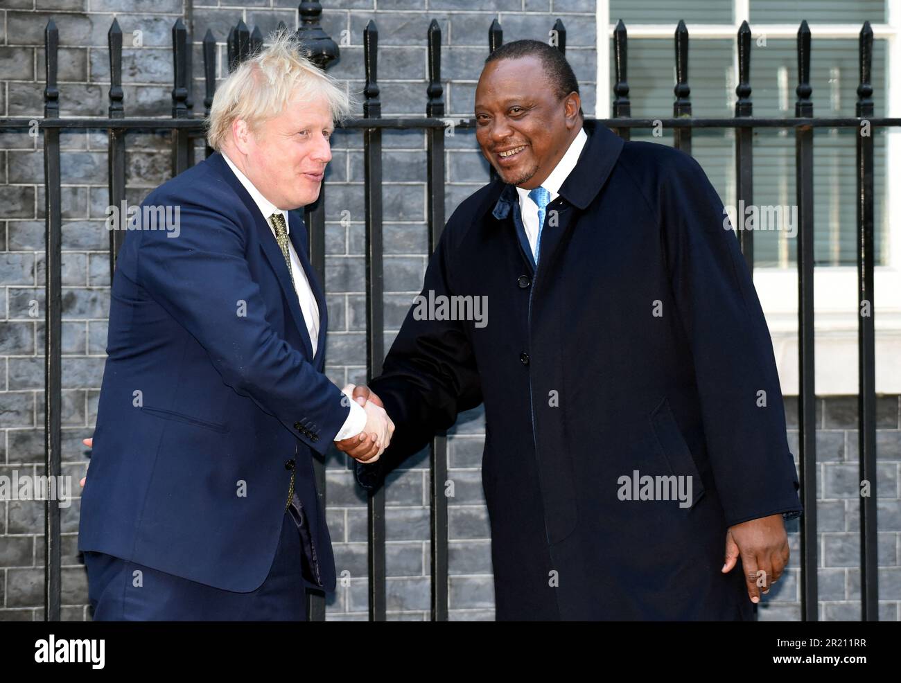 Photograph of President Uhuru Muigai Kenyatta of Kenya meeting with ...