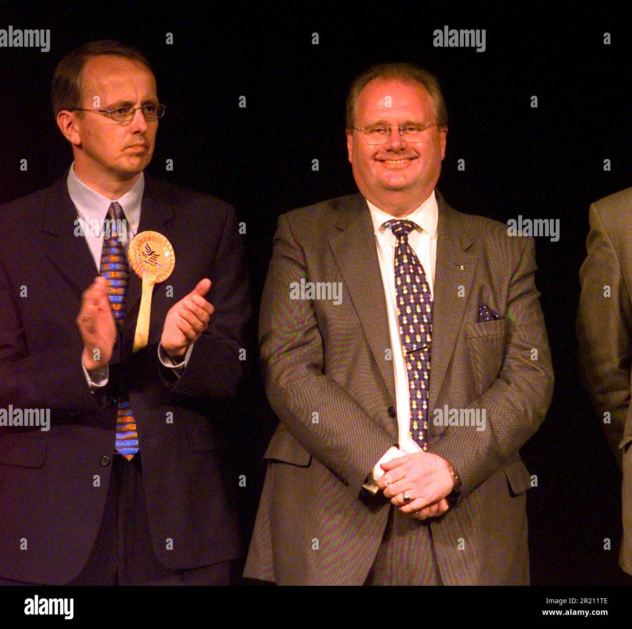 Photograph of Eric Pickles as results of the 2001 General Election are ...