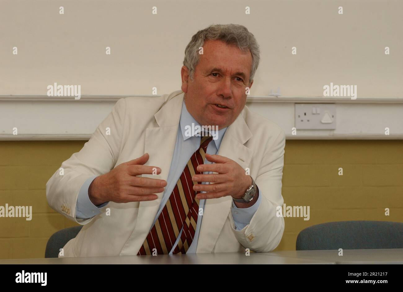 Photograph of Martin Bell, former war correspondent and former MP for ...