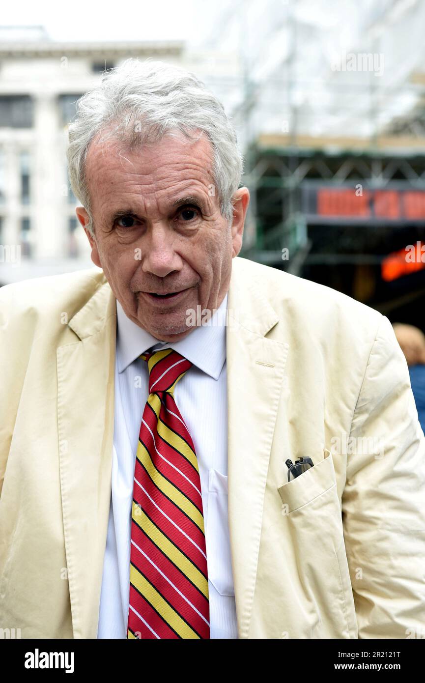 Photograph of Martin Bell and other MEP candidates canvas members of ...