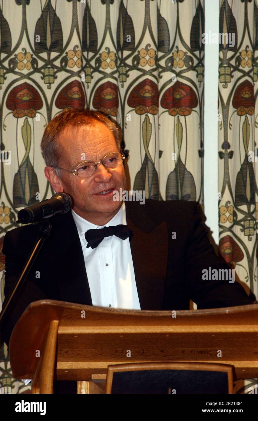 Photograph of Jeffrey Archer making a speech to the assembled guests at ...