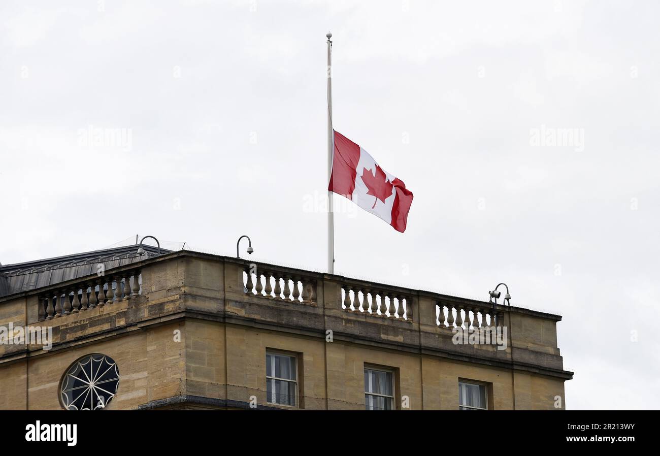 Justin trudeau canada flag hi-res stock photography and images - Alamy