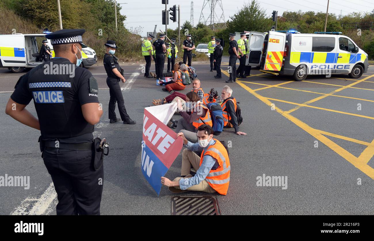 Insulate britain essex hi-res stock photography and images - Alamy