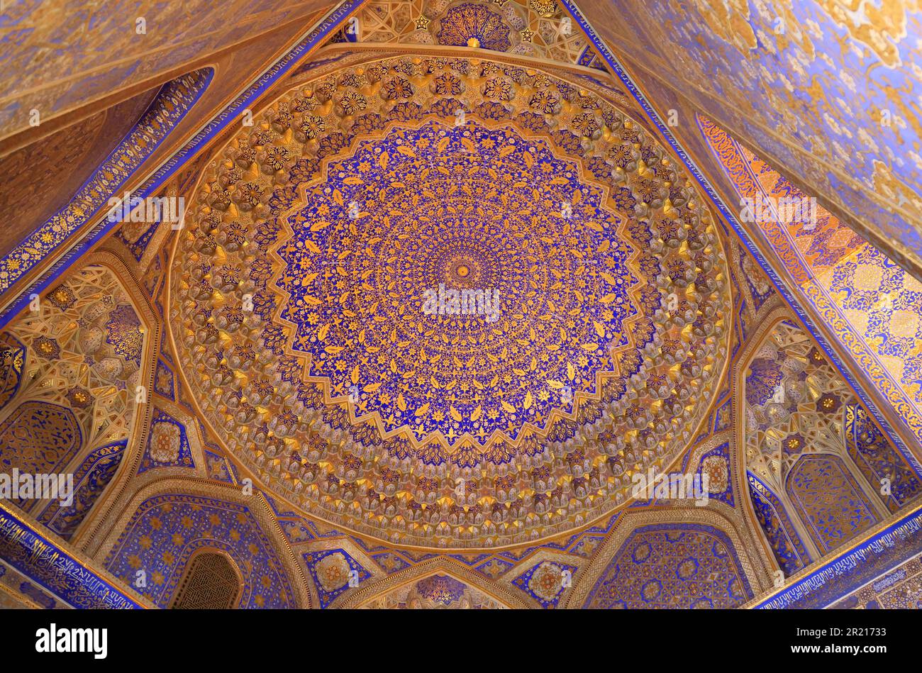 View of the interior of the Tilla Kari mosque in Samarkand, Uzbekistan ...