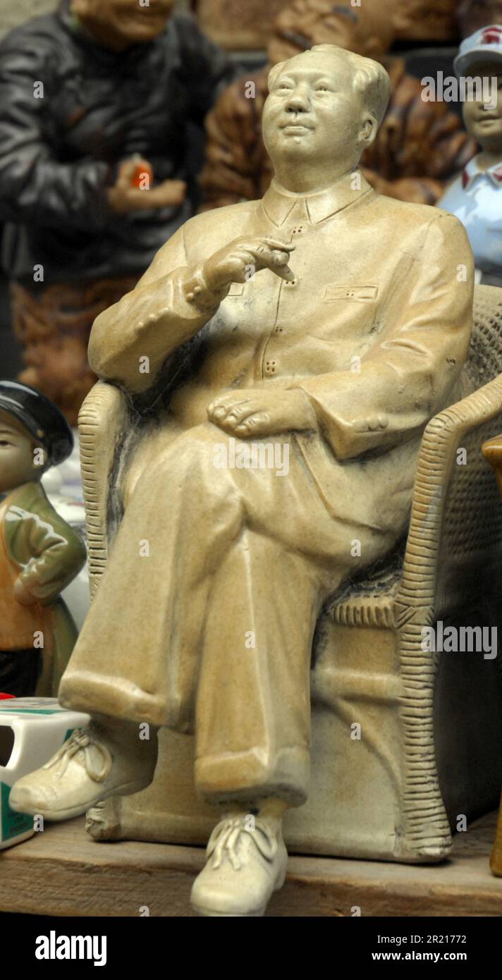 statue of Mao Zedong, a manifestation of the personality cult built up ...