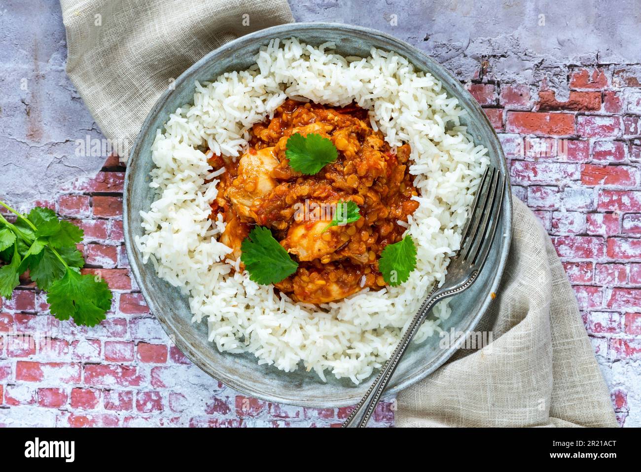 Chicken dhansak curry with rice Stock Photo - Alamy