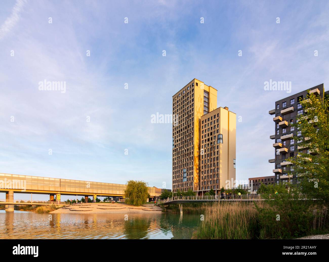 Vienna: 84 m high wooden skyscraper HoHo Holzhochhaus (left), tallest ...
