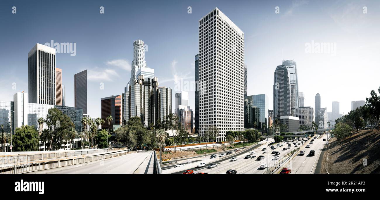 Los angeles downtown high rise hi-res stock photography and images - Alamy