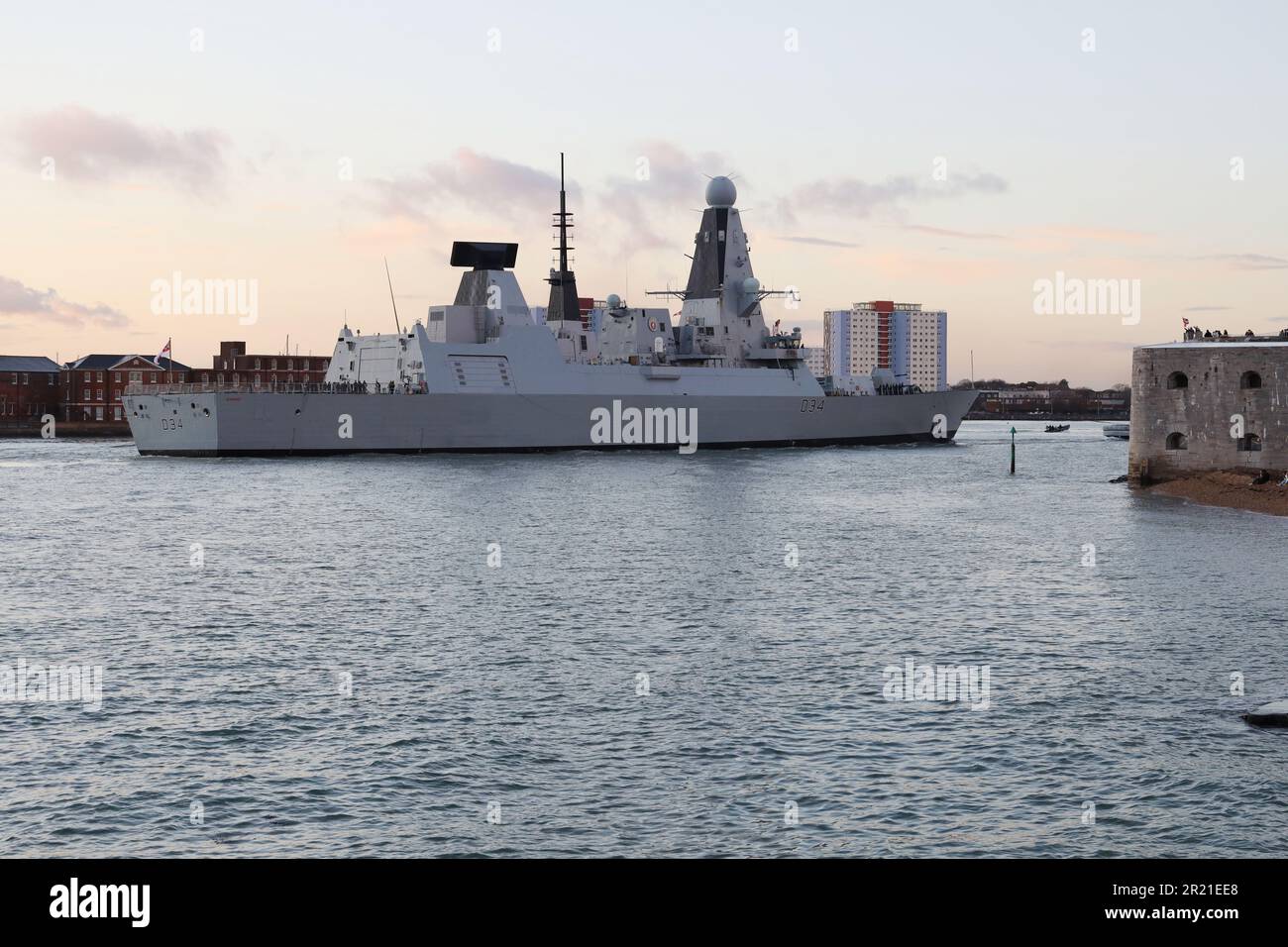 The Royal Navy Type 45 destroyer HMS DIAMOND arriving at the Naval Base ...