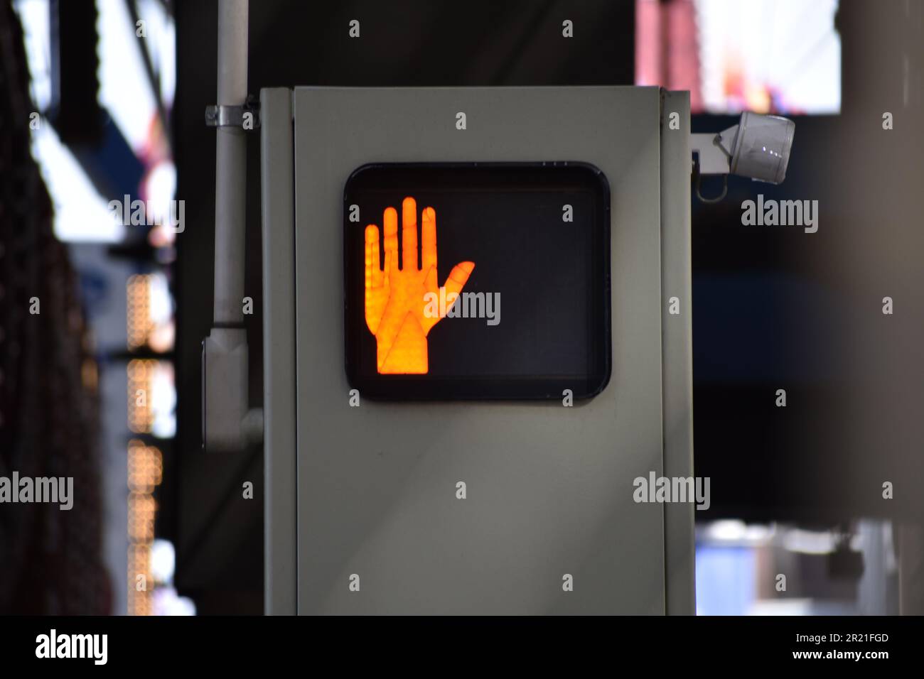Stop Crosswalk Sign Stock Photo - Alamy
