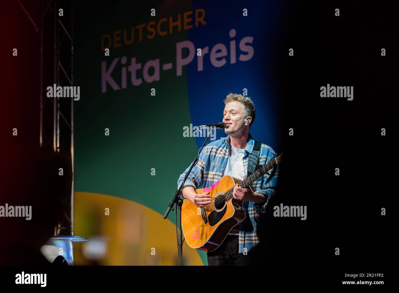 Joris singer hi-res stock photography and images - Alamy