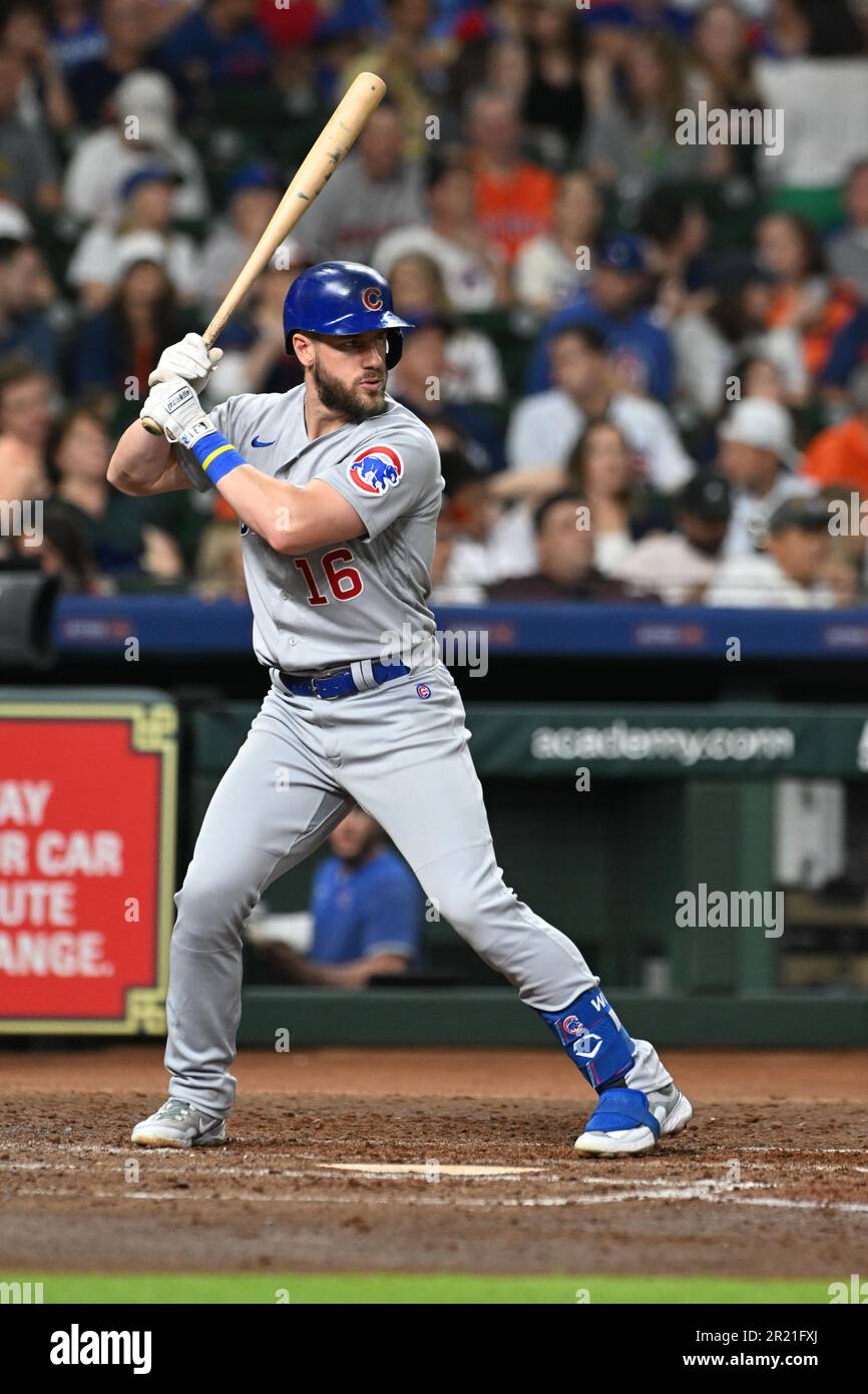 Chicago Cubs third baseman Patrick Wisdom (16) bats in the top of the ...