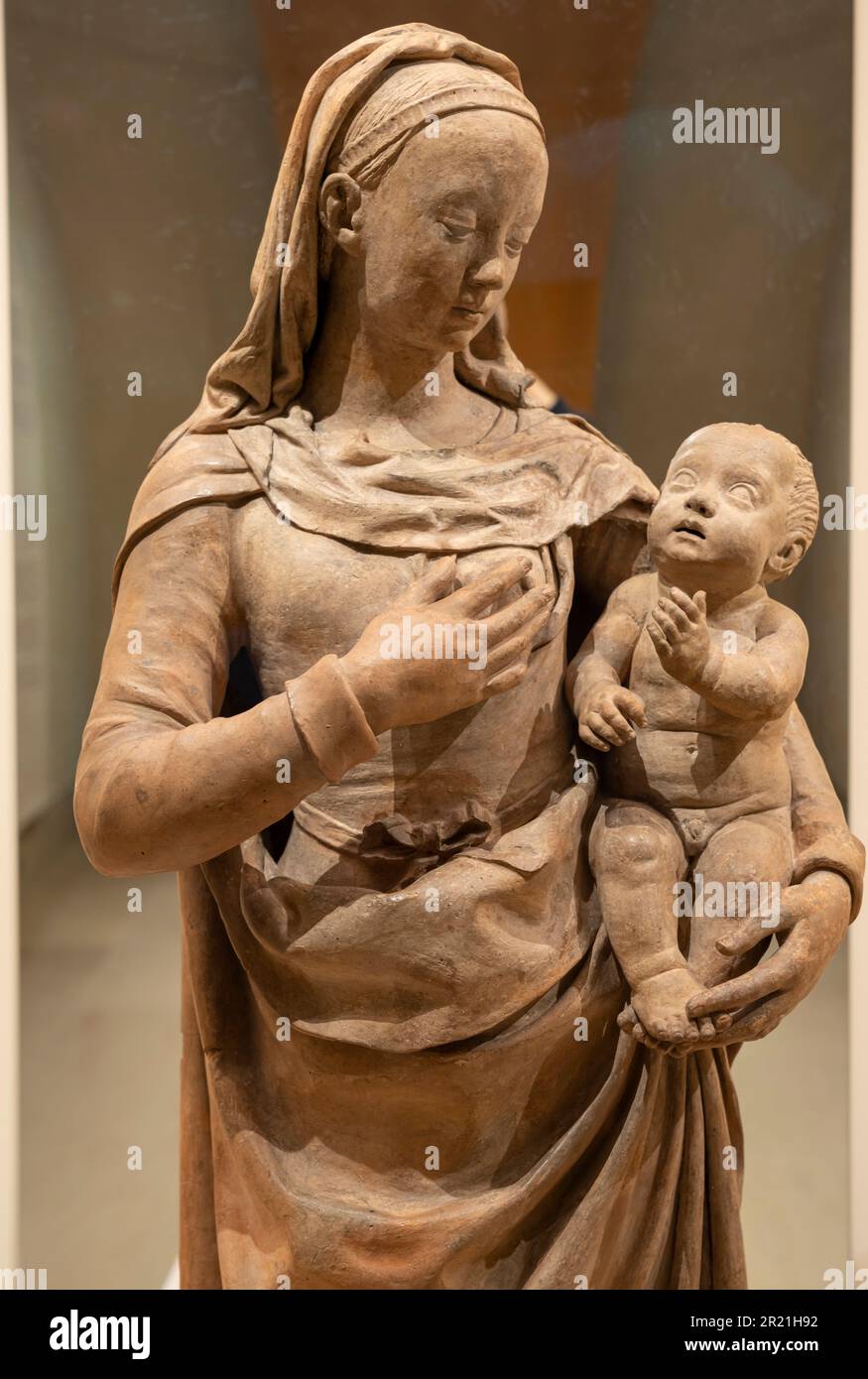 Paris, France - 05 13 2023: Louvre Museum. Sculpture The Virgin Mary ...