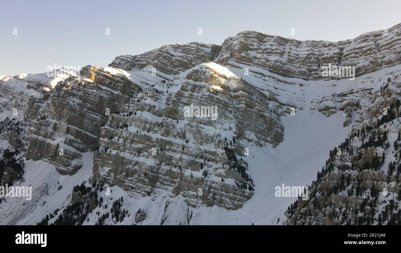 A magnificent view of the snow-capped mountains of the Spanish Pyrenees ...