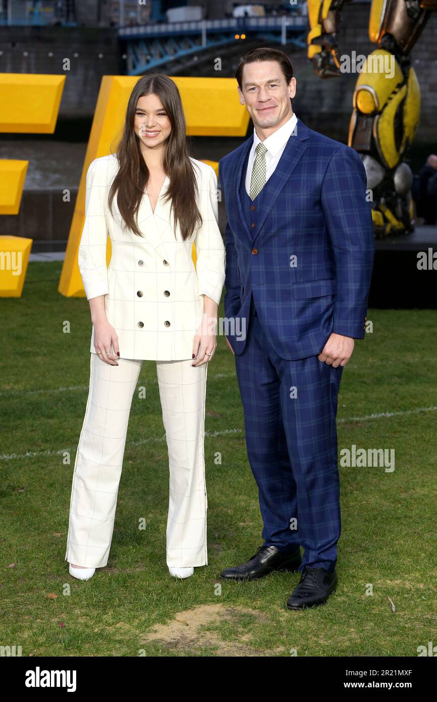 Hailee Steinfeld and John Cena attend a photocall for 'Bumblebee' at ...